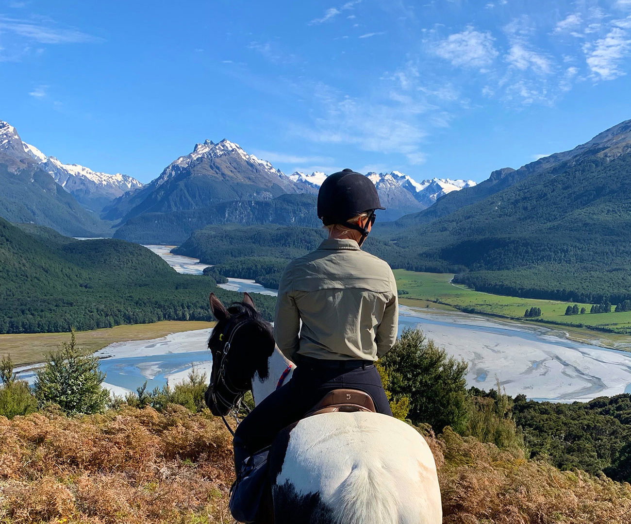Caroline Holm - Horse Riding Holidays and Safaris