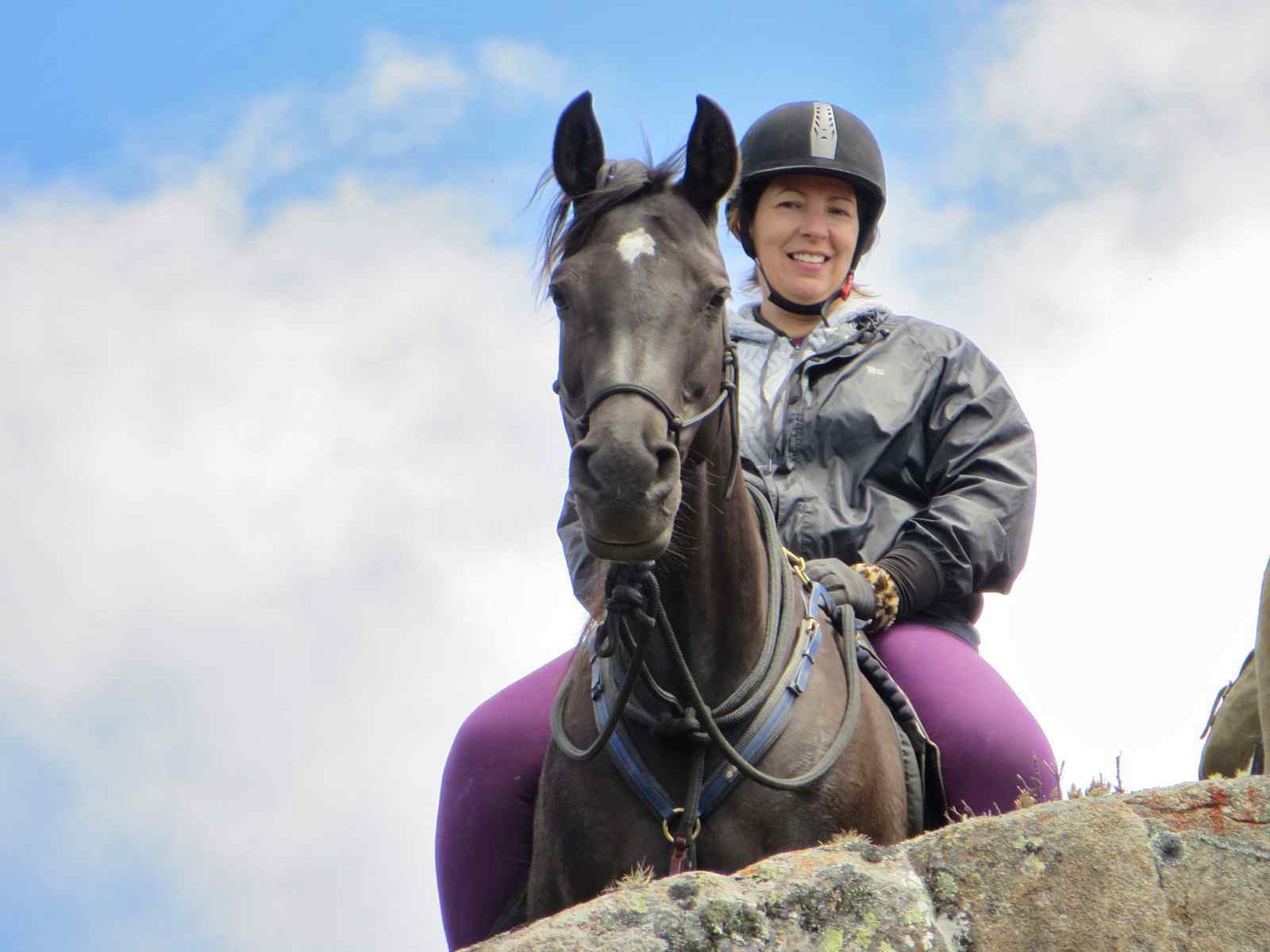Melanie MacDonald - Horse Riding Holidays and Safaris